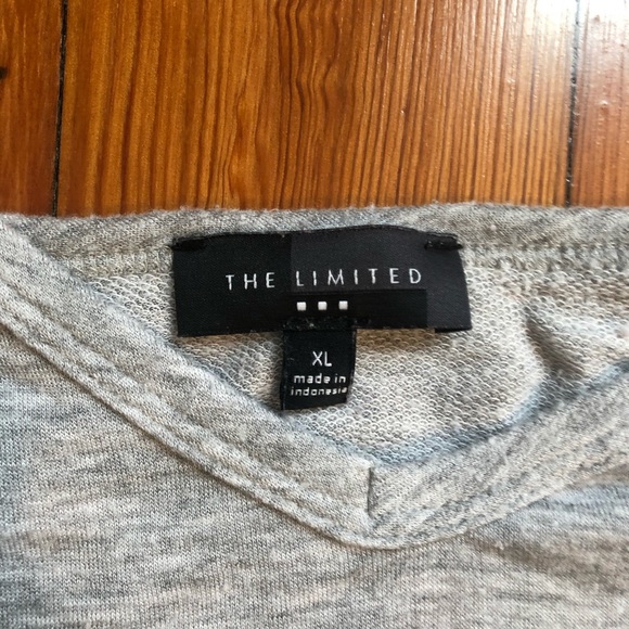 The Limited | Tops | Limited Tshirt | Poshmark